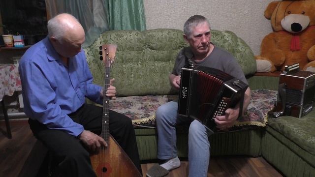 Танцора не хватает!