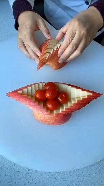 Карвинг. Интересная подача яблока.