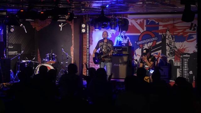 2025-07-19 - Дуэт «Лысый и Кепка» - Вечер Мёртвого Анархиста в клубе «Big Ben»