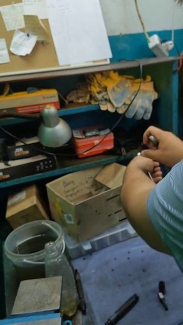 Проверка давления форсунок на стенде. Как неоригинал убивает топливную систему.