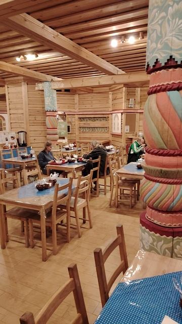 Трапезная в Храме. Усадьба "Богословка"- Невский лесопарк. Петербургские Кижи