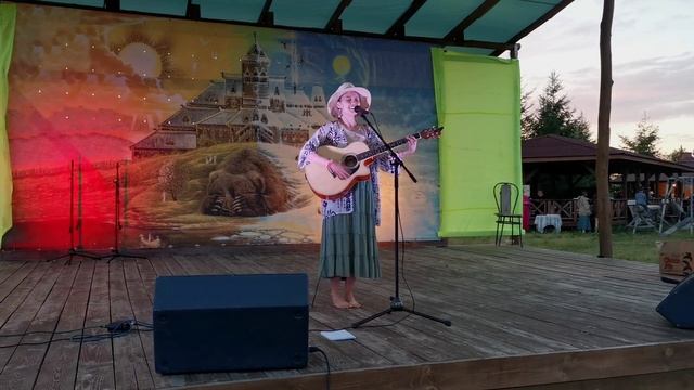 Дивная Нина на фестивале Планета Любви - наблюдаю жизнь