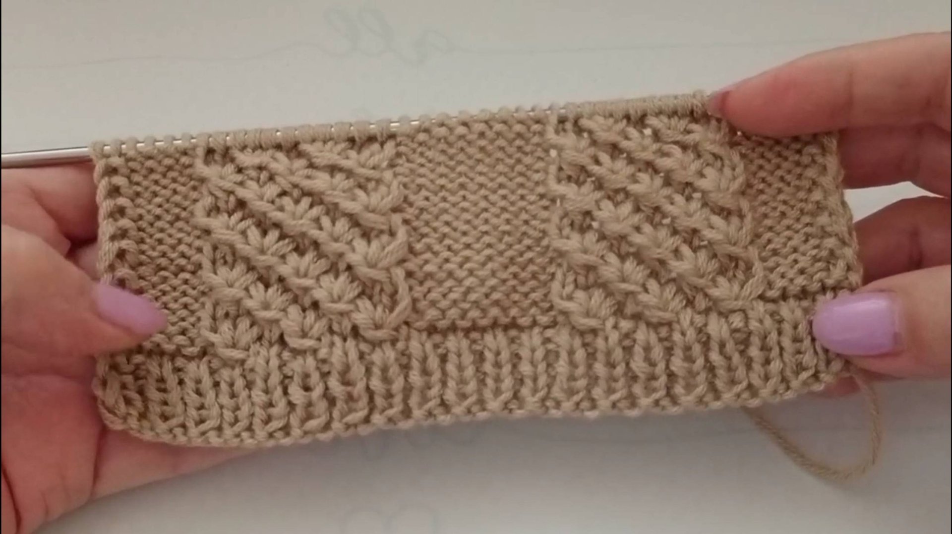 Плотный узор спицами_ красиво, нарядно, просто!