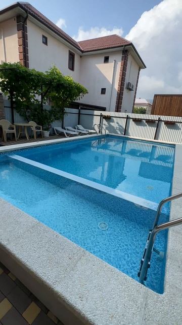 Гостевой дом №255 Кабардинка с теплым бассейном