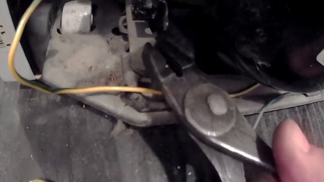 012 Ремонт Холодильника ＂Атлант＂ (Видеоотчёт). Устранение Засора Капиллярной Трубки.