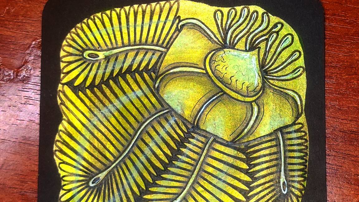 Зентангл Золотой цветок