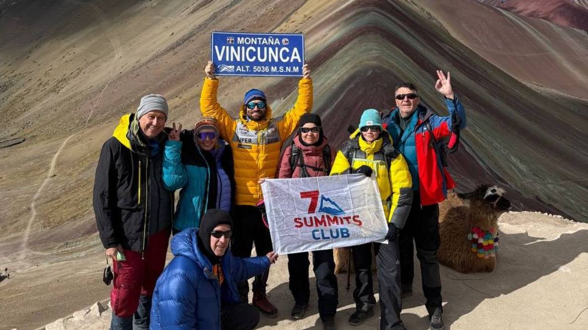 Группа Клуба 7 Вершин «Интипалка» полюбовалась Радужными горами и вышла на треккинг вокруг Аусангате