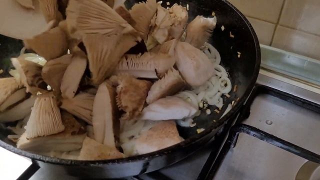 ФУНЧОЗА С ГРИБАМИ