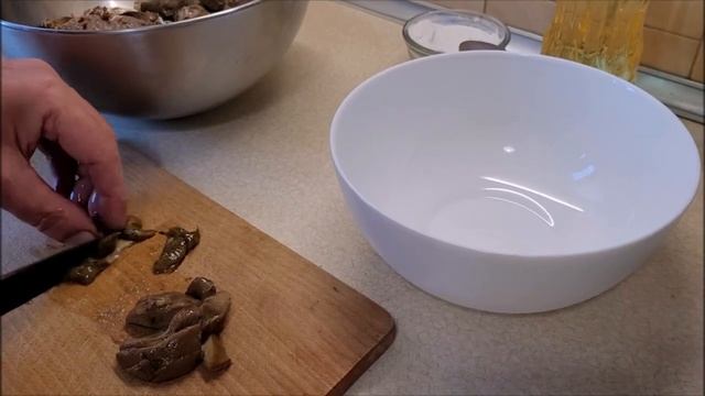 Грибная икра из лесных грибов