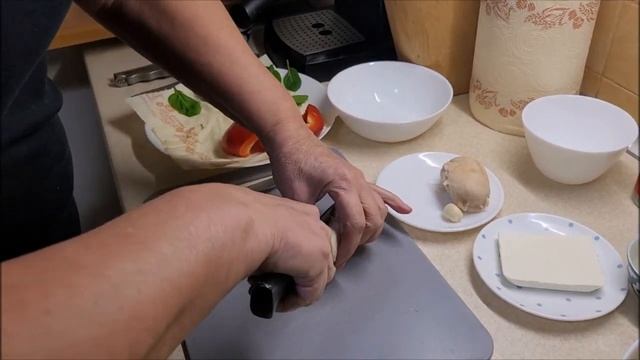 Салат из курицы с макаронами по-польски