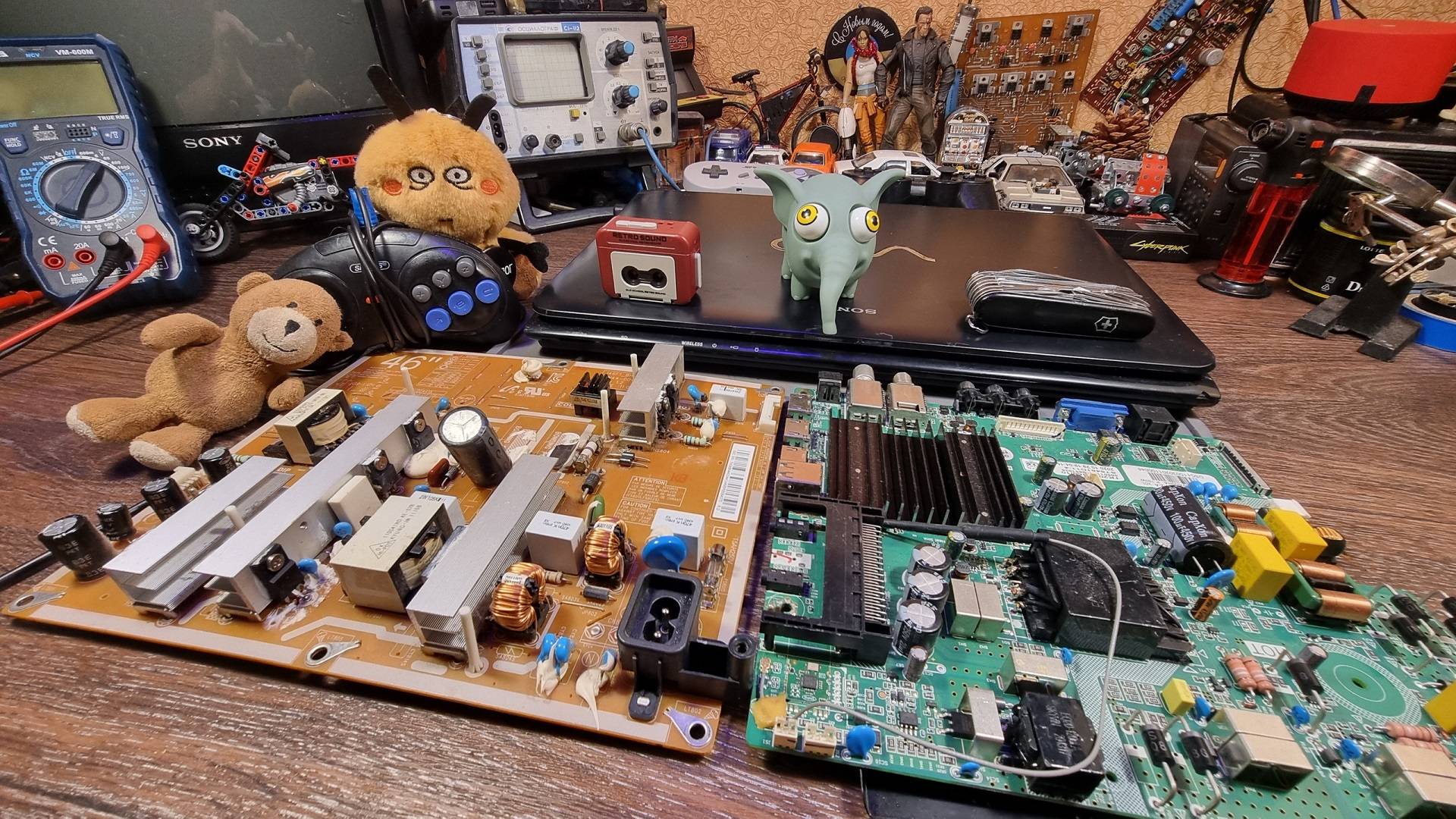 Телеки, ноуты и Se.. поток) (18+)