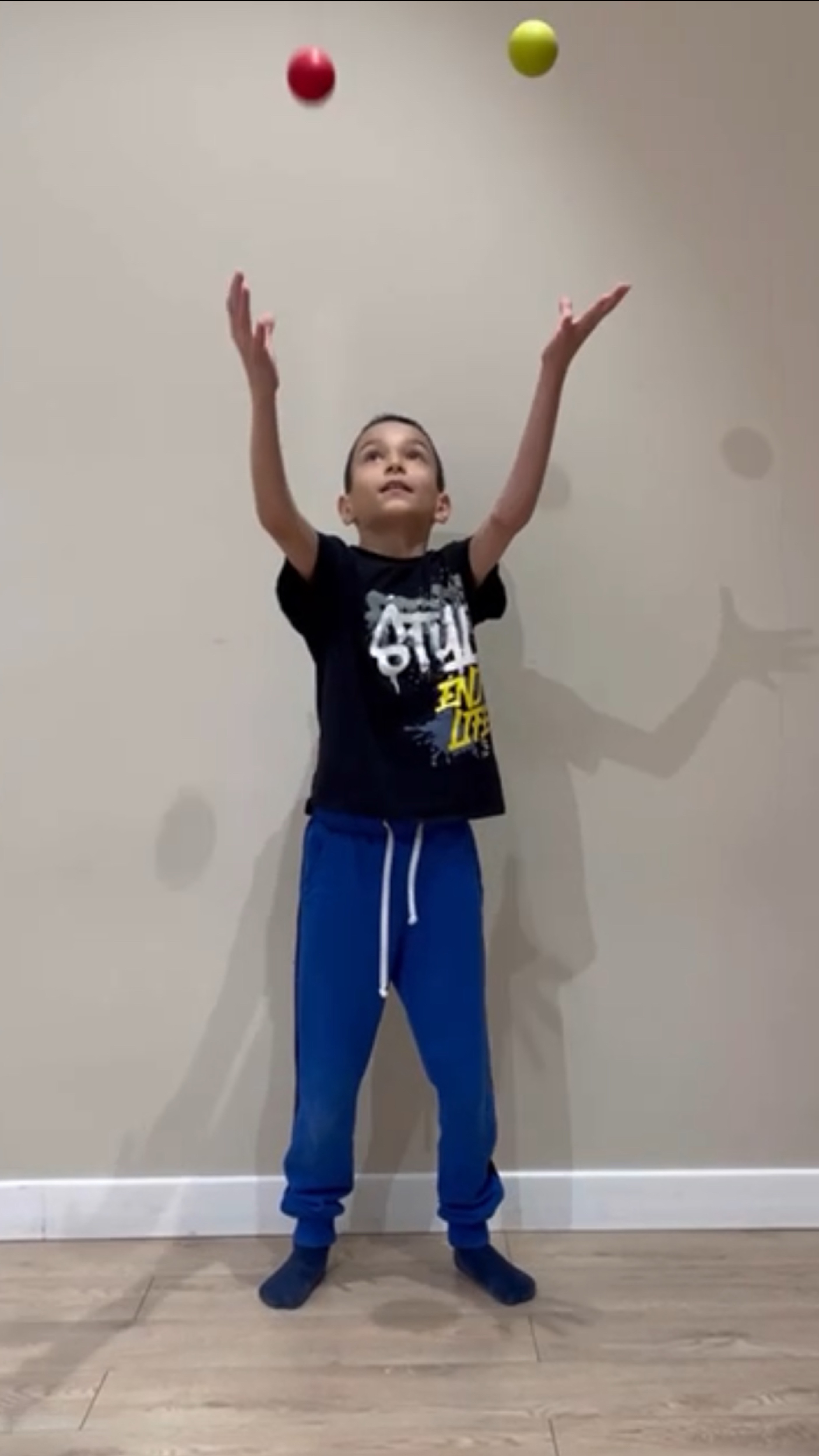 Кинезиологические мячи в нейрогимнастике