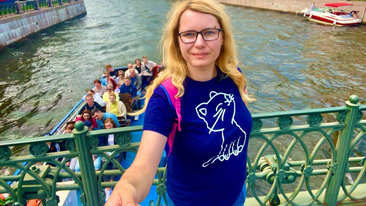 Смотрим Петербург с воды! Прогулка по Неве и каналам»