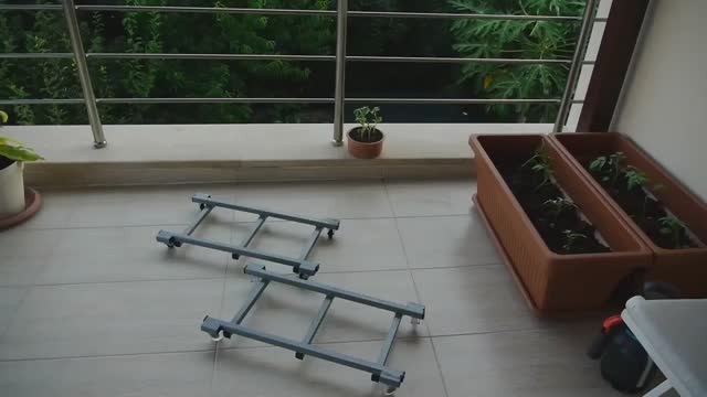 Сделай сам. Тележка для цветочного горшка. DIY - Flower Pot Troley