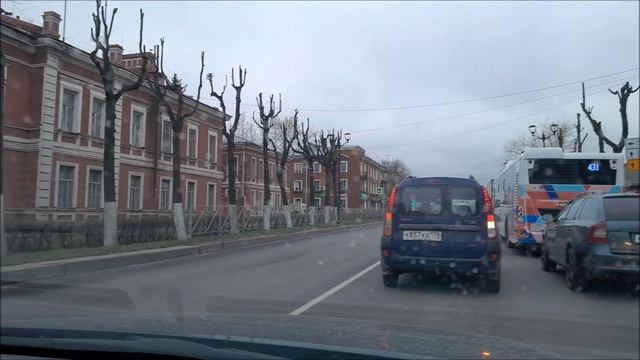 Мы едем в Гатчину, в архив МО РФ.