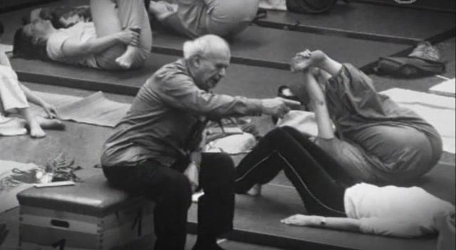 01(02).ТЕОРИЯ. ДОКУМЕНТАЛЬНЫЙ ФИЛЬМ. ФЕЛЬДЕНКРАЙЗ МЕТОД.