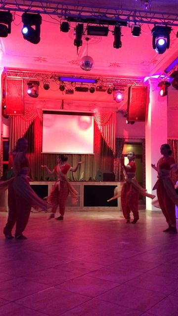 Шоу ELLAIT (Восток)