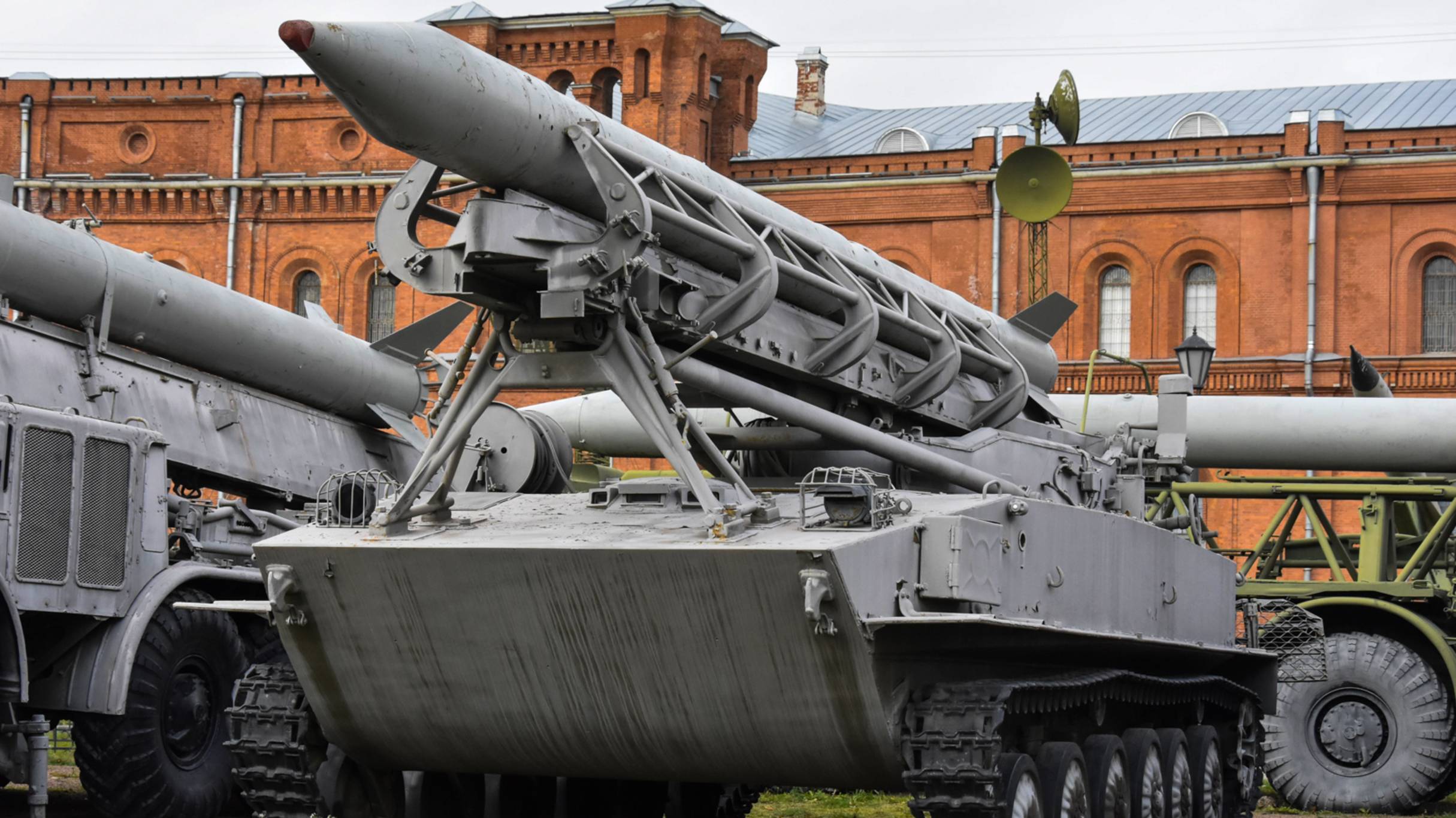 Ракетный комплекс Луна история создания