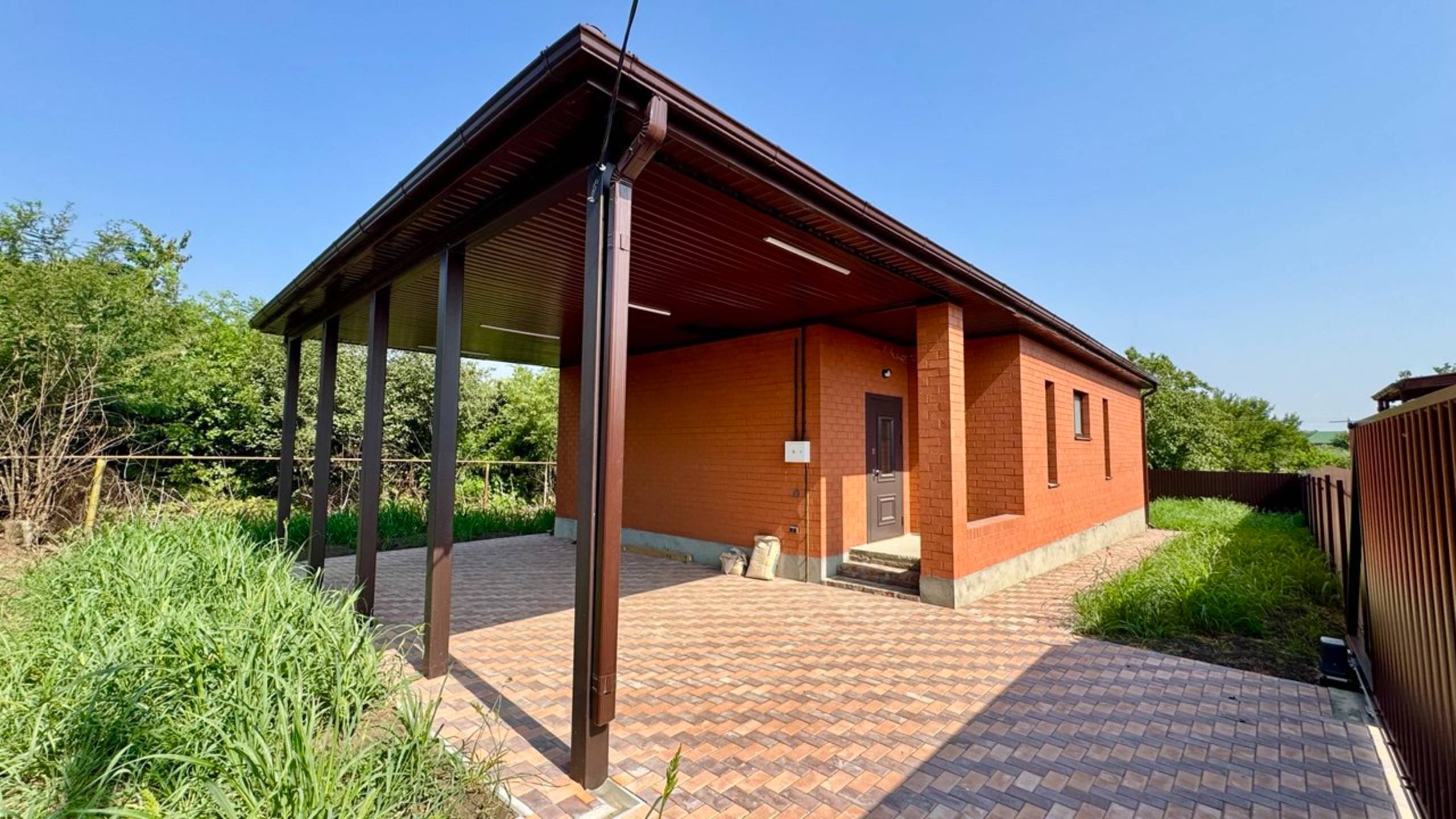 Двор в плитке!! Дом с ГАЗОМ под Краснодаром!!!