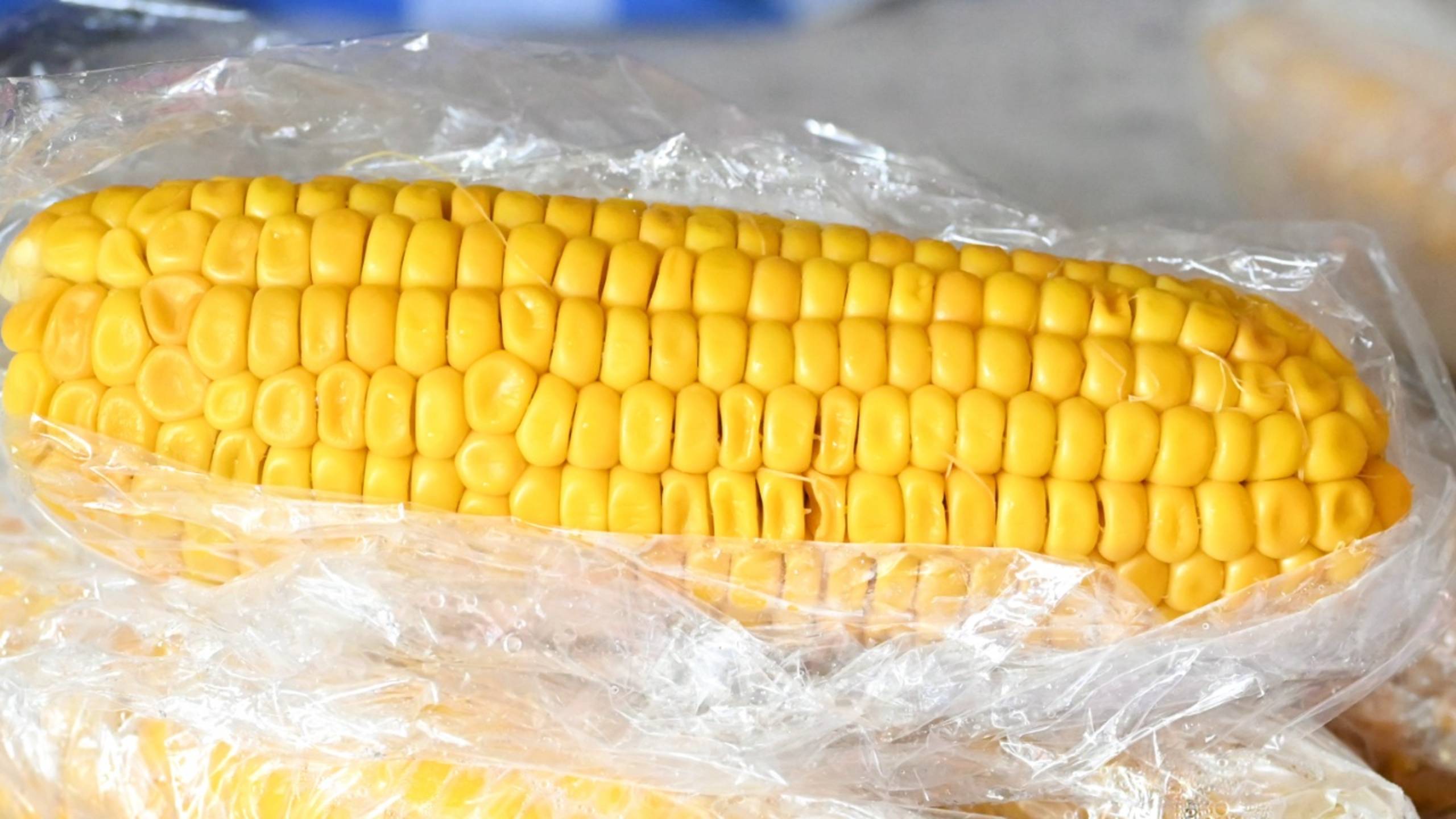 🌽 Как заморозить кукурузу в початках на зиму? - простой способ