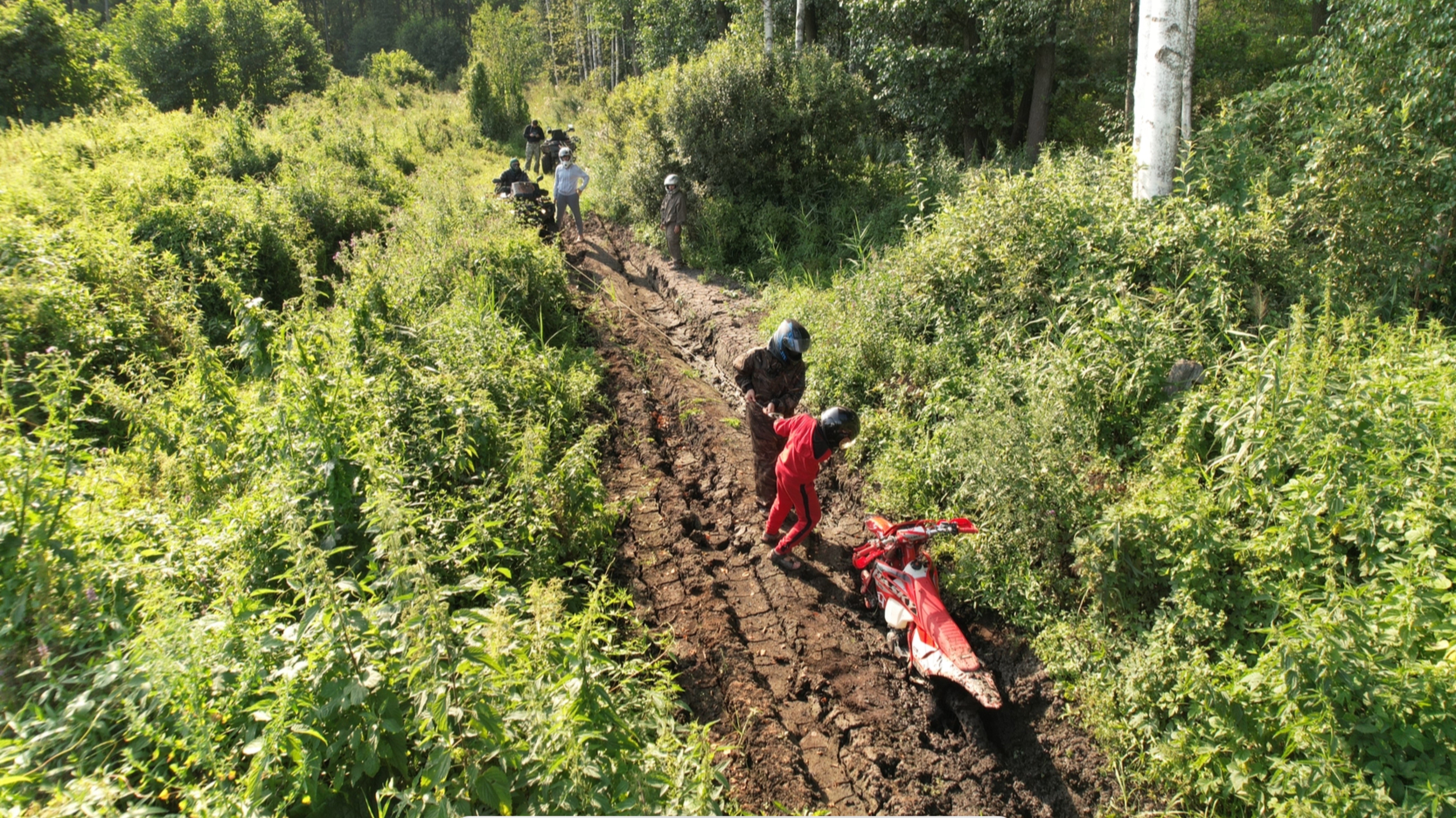 Засадили эндуро )