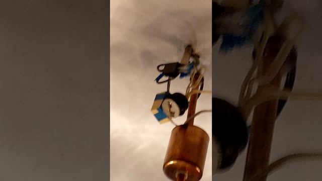 Подключение люстры 5рожков= 3лампы+2лампы. Финал