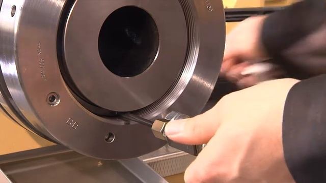 Особенности гидравлического демонтажа подшипника