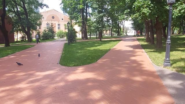 Смоленск. Скверик у Октября.