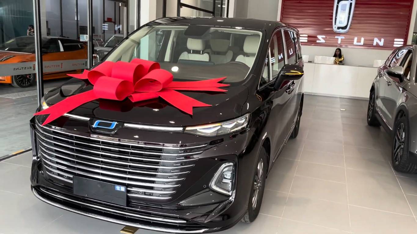 ✨ FAW BESTUNE M9 2023 — РОСКОШНЫЙ МИНИВЭН ПРЕМИУМ-КЛАССА | Видеотур