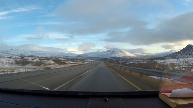 МОНЧЕГОРСКИЙ ПЕРЕВАЛ. ВЕСНА. Мурманская область.