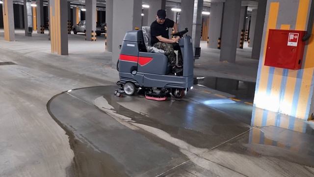 Тест-драйв поломоечной машины ARTRED S9 на парковке | Часть 3