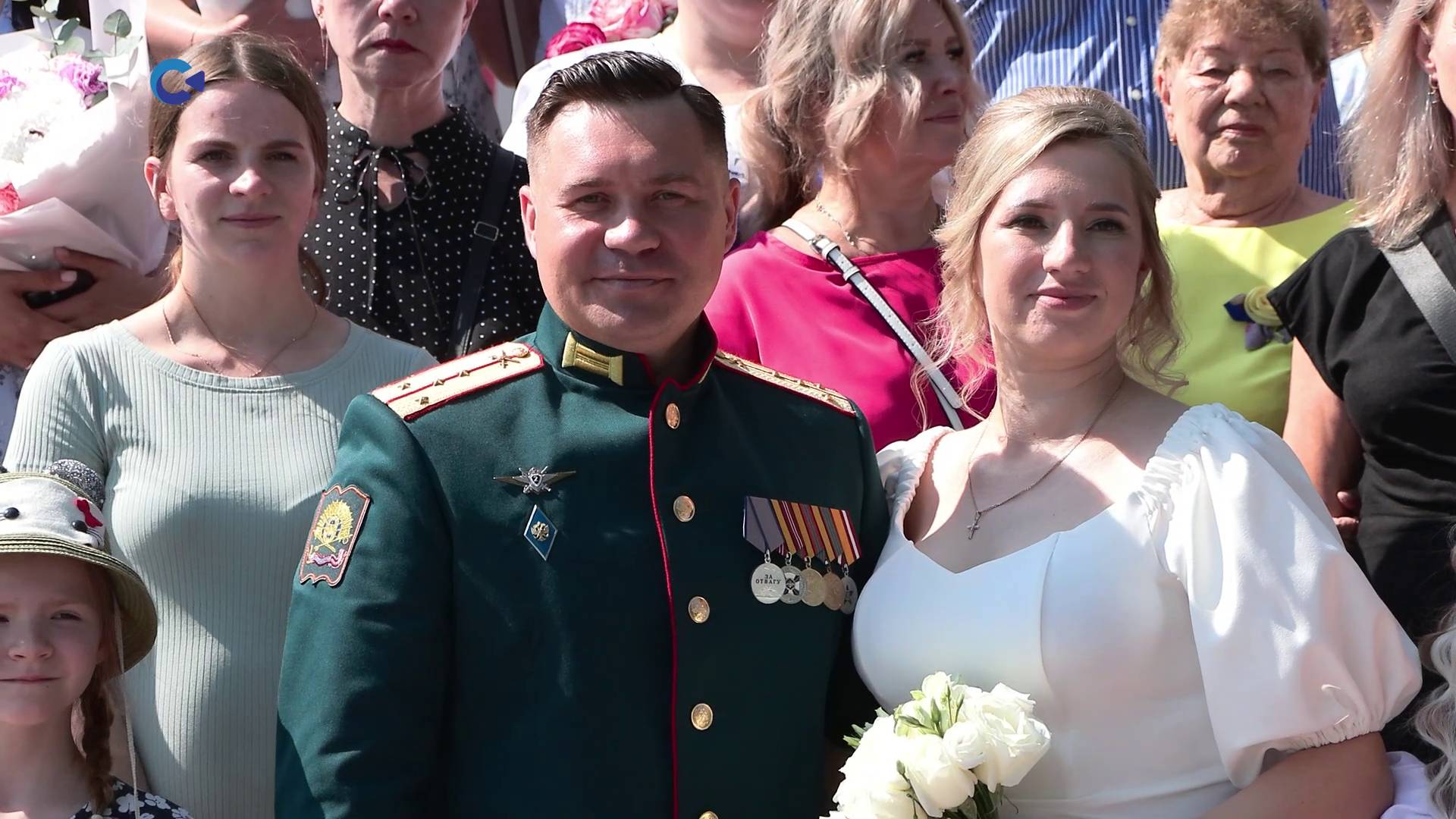 Участник СВО из Карелии сыграл свадьбу после возвращения с передовой