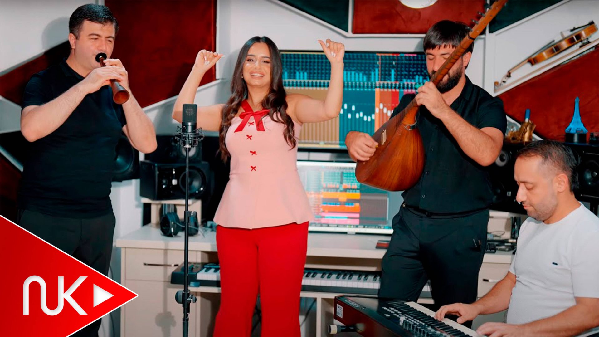 Sedef Budaqova - Leyli Leyli