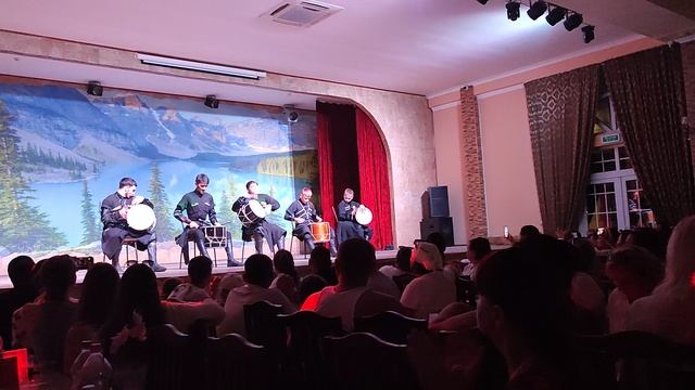 Выступление Адыгских барабанщиков