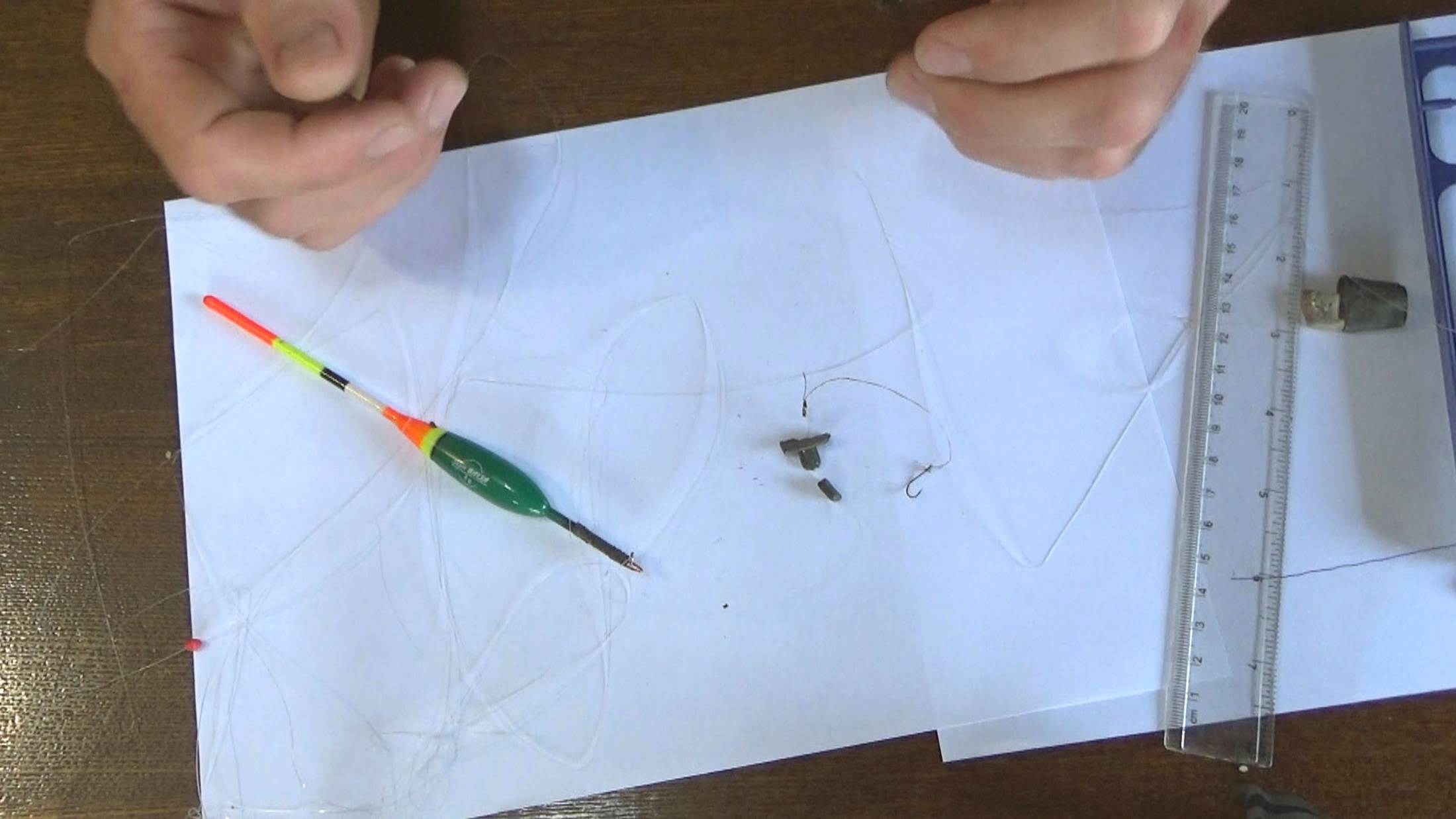 Новая снасть и способ ловли линя в траве, как ловить и теория, когда линь боится чистых окон