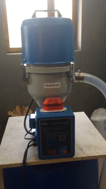 Отзыв о работе вакуумного загрузчика Plastron PAL 360