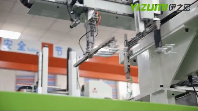 Литье рукояток зубных щеток на термопластавтомате YIZUMI