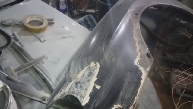 Как быстро и экономично подготовить и покрасить крыло автомобиля