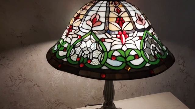 Настольная лампа тиффани 20500 T