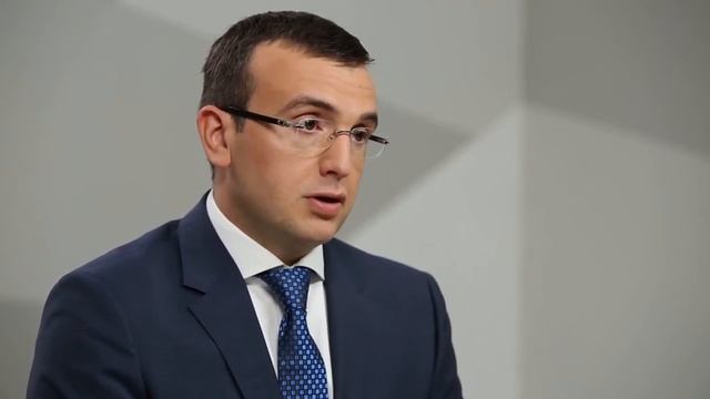 Каким способом выполняются операции?