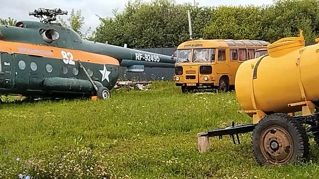 Ретро-техника в деревне Малая Венья под Ижевском