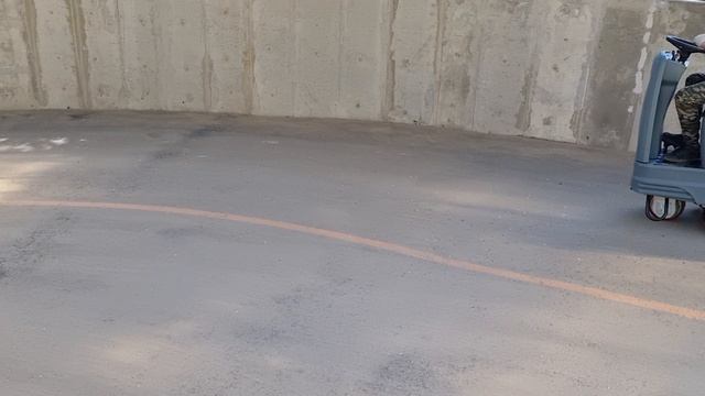 Тест-драйв поломоечной машины ARTRED S9 на парковке | Часть 2