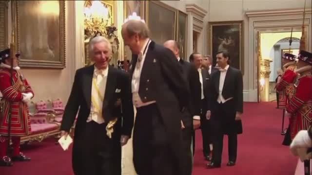 Теория заговора голубых. 08 серия. Зарождение вожаков голубого стада.