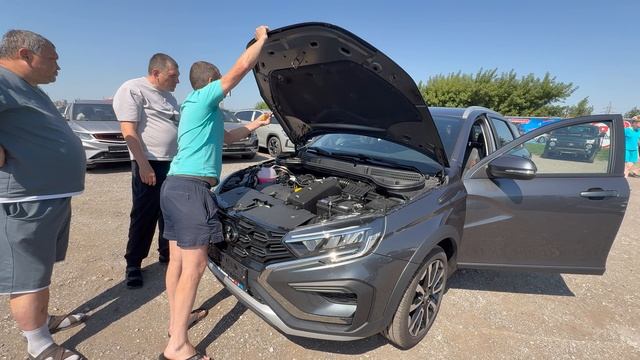 ЧТО ВЗЯТЬ: VESTA SW CROSS или XCITE X-CROSS 7? Выбрали за большую цену новую LADA VESTA SW CROSS