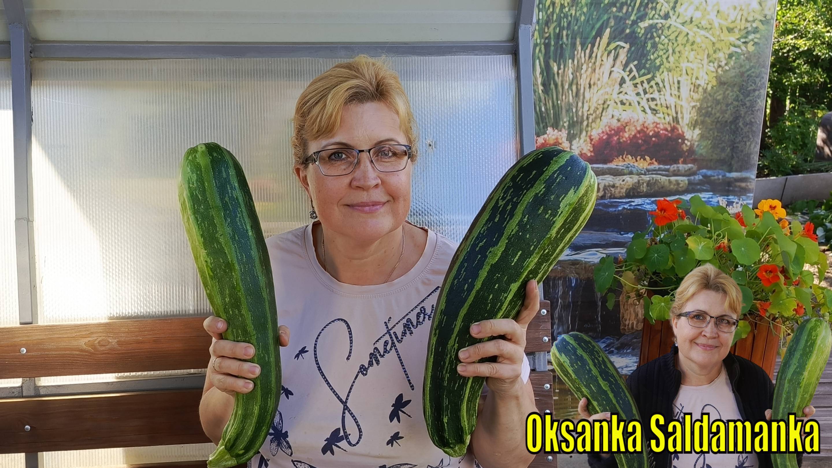 Собрала немного желтой смородины и овощи,,,