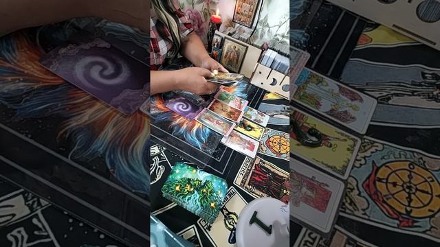 Кто на вас нападал теперь оборонятся не успевает?