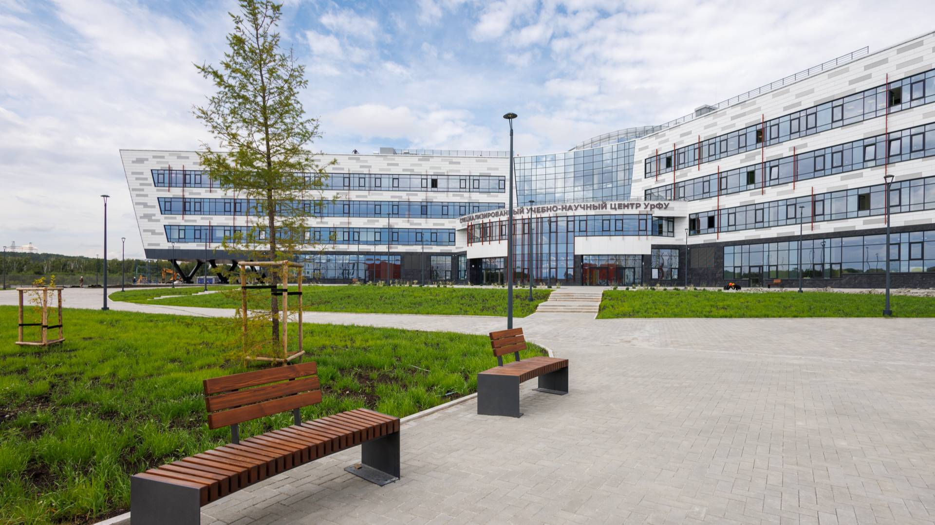 Ход строительства учебных корпусов кампуса УрФУ, июль-2025