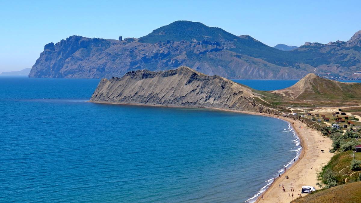 Тихая, Тихая бухта...