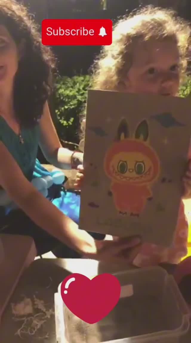 Labubu: рисуем песком