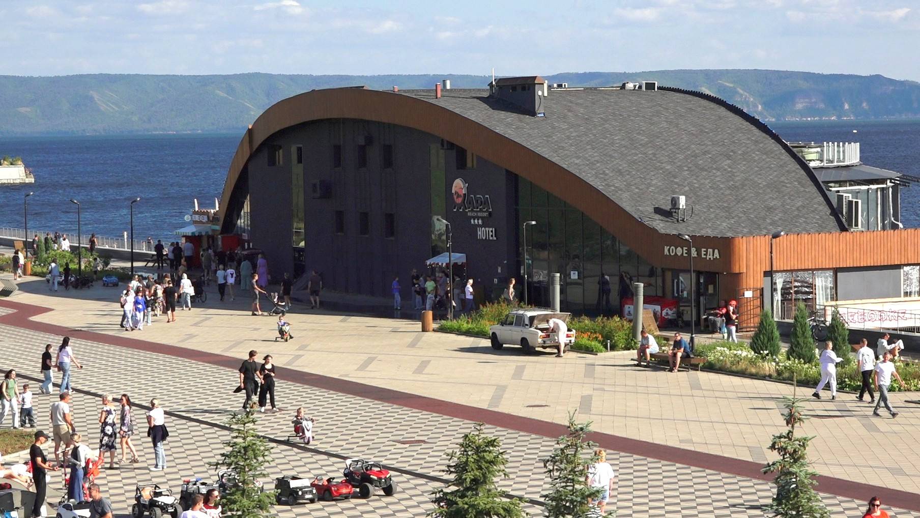 31.07.2025г.  - г. Тольятти, прогулка по новой набережной Автозаводского района.